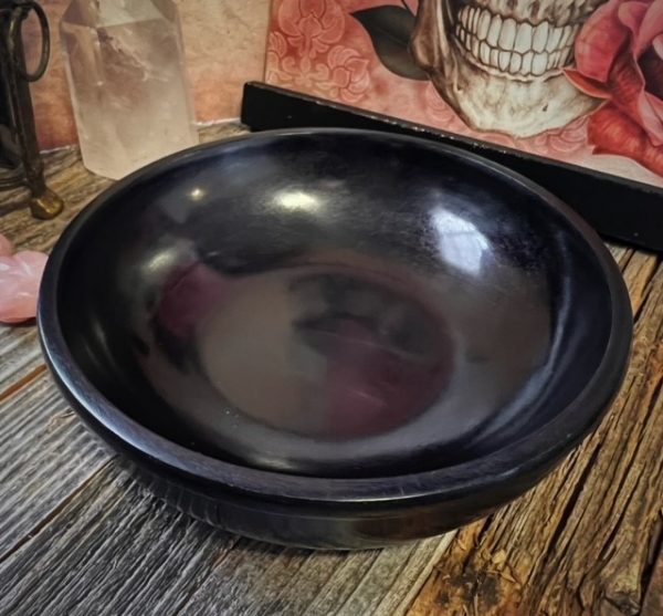 Black Stone Scrying Bowl – The Red Haired Witch